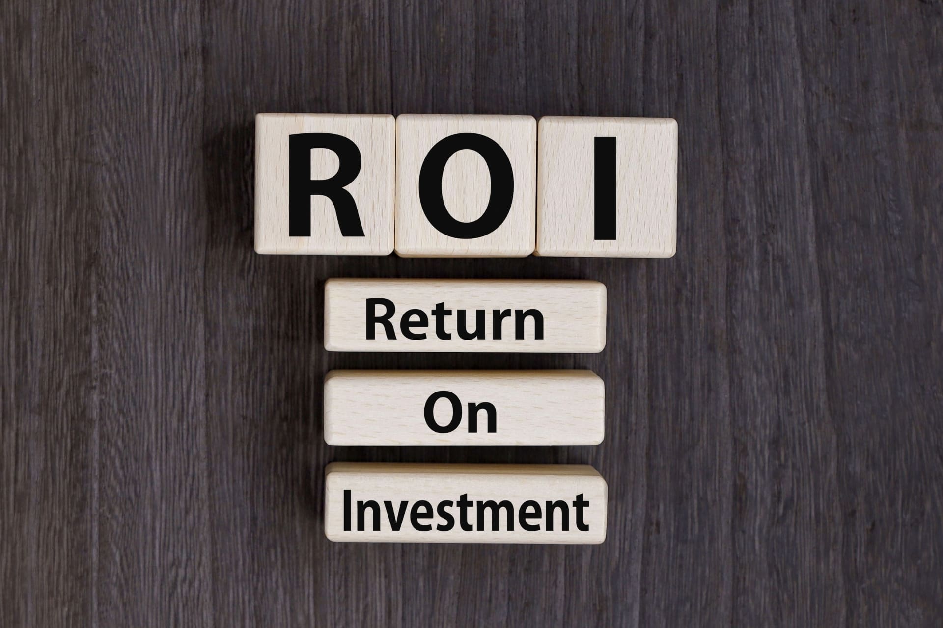 ROIとは？マーケティングで成果を最大化するための正しい計算方法と改善戦略 | CATS株式会社